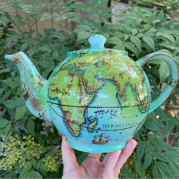 Cardew | Kitchen | Vintage Cardew World Map Globe Print Teapot Made In ...